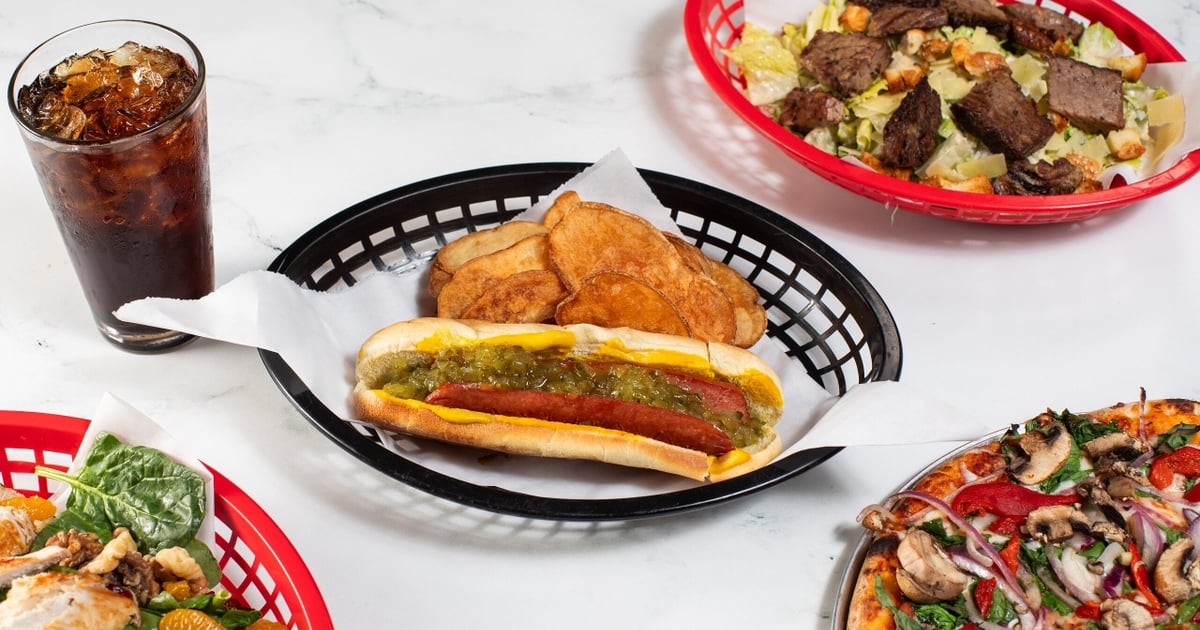 Hot Dog - Dutch Goose