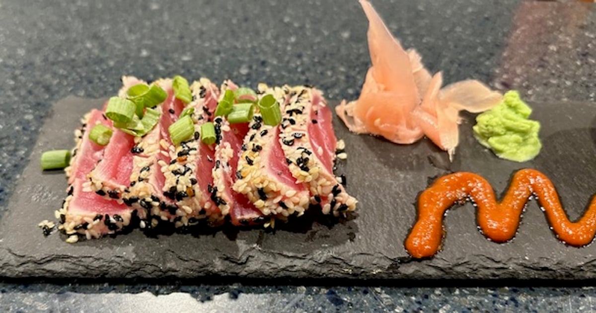 Sesame Tuna - Lunch | Large Event Menu - Craft 60 Taphouse & Grill ...