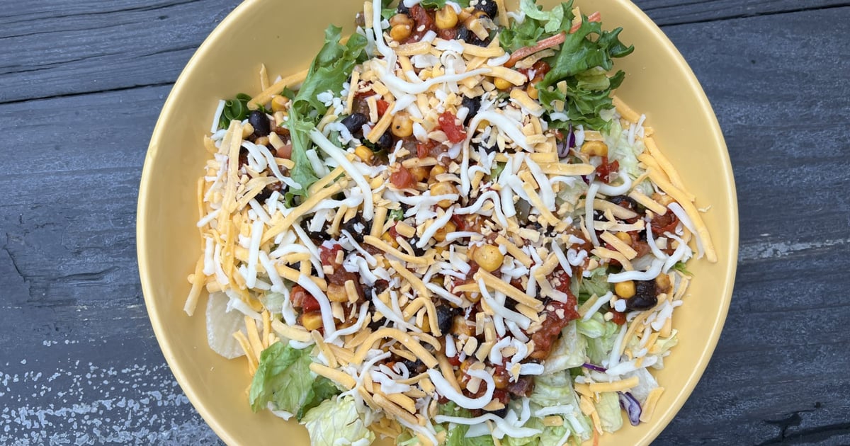 Mesa Chop Salad - Winking Lizard Tavern