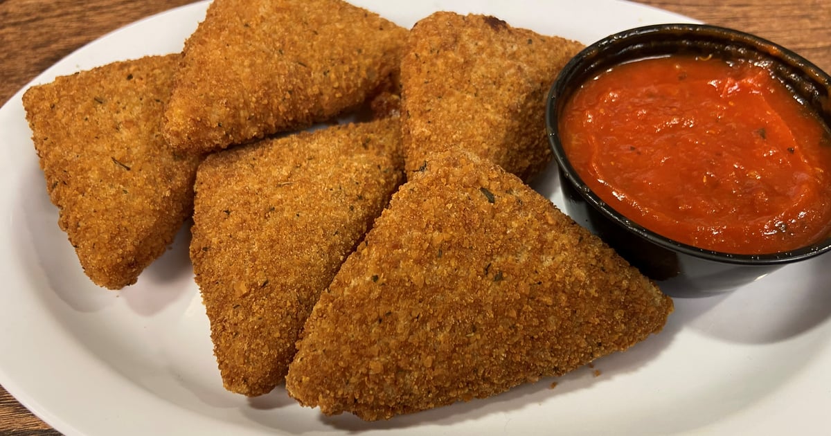 Fried Cheese Wedges - Winking Lizard Tavern