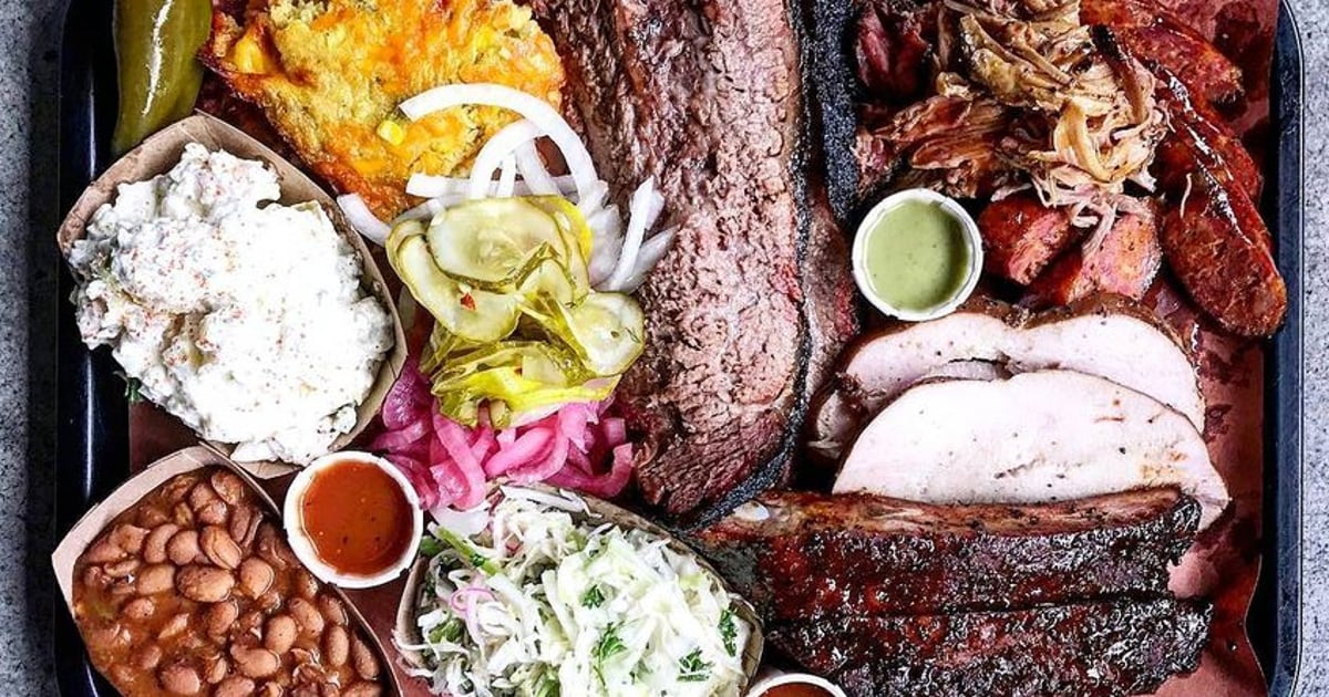 About - Backyard BBQ - Barbecue Restaurant in Cedar Rapids, IA