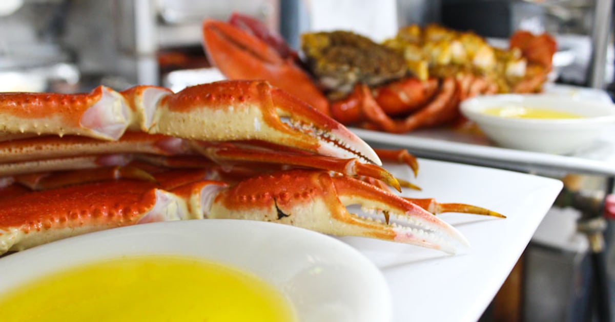 Popei's Clam Bar - Restaurant in Bethpage, NY