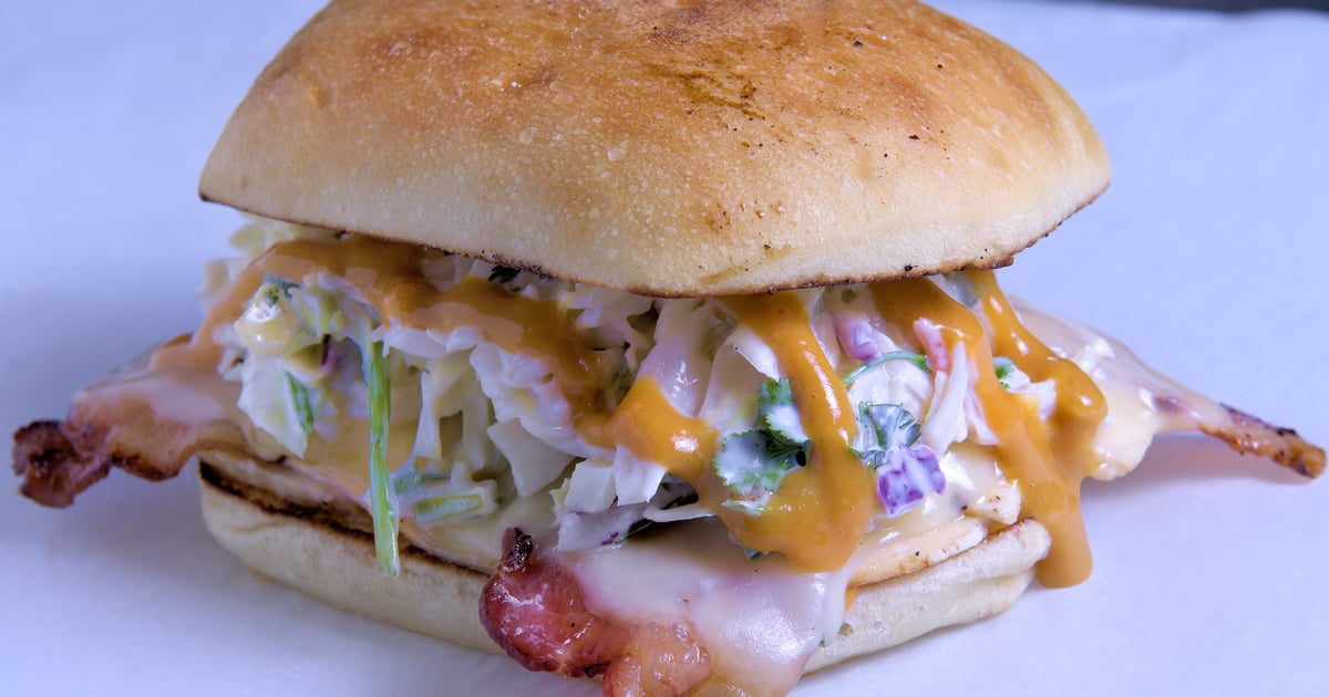 Ragnar's Club - Now Make Me A Sandwich - American Restaurant in WA