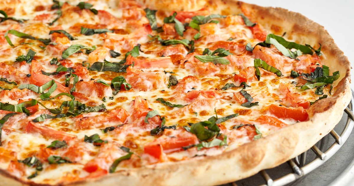 Order Spinato's Italian Food Online - Spinato's Pizzeria