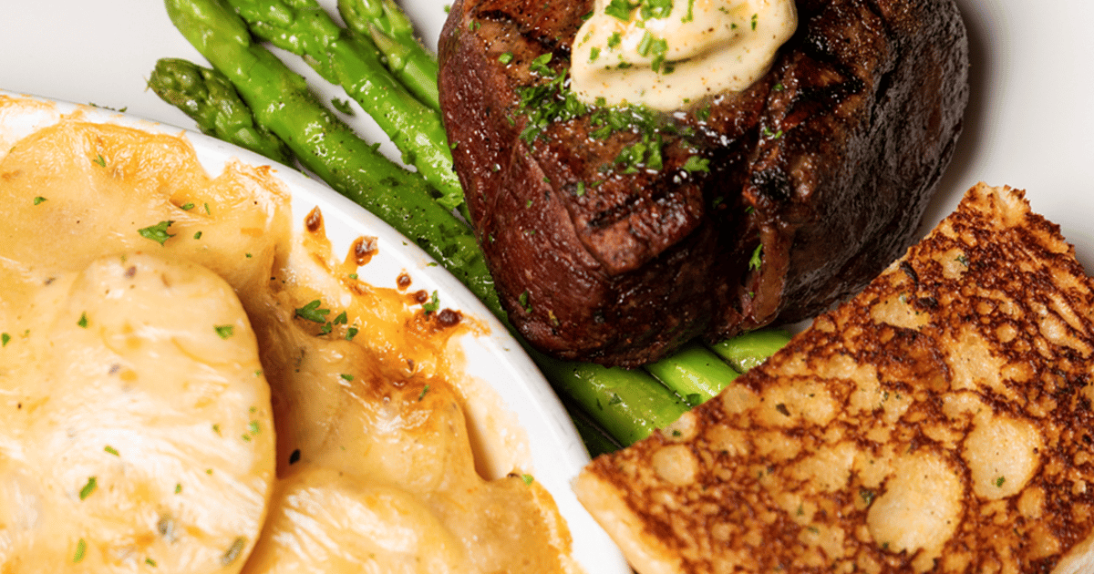 Filet Mignon* - www.therouxpour.com