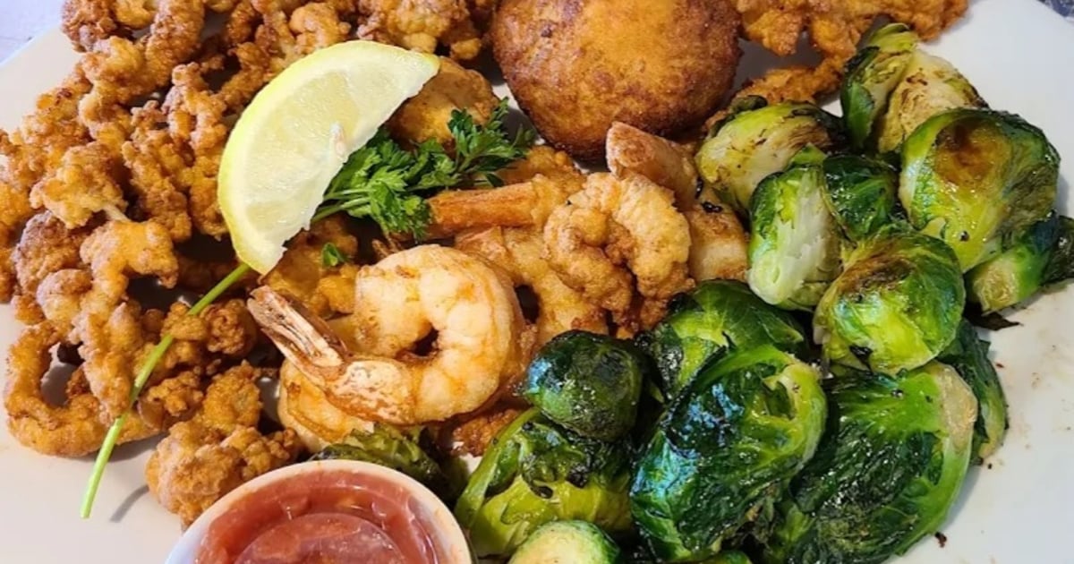 Fried Seafood Platter - Meding's Seafood - Seafood Restaurant in ...