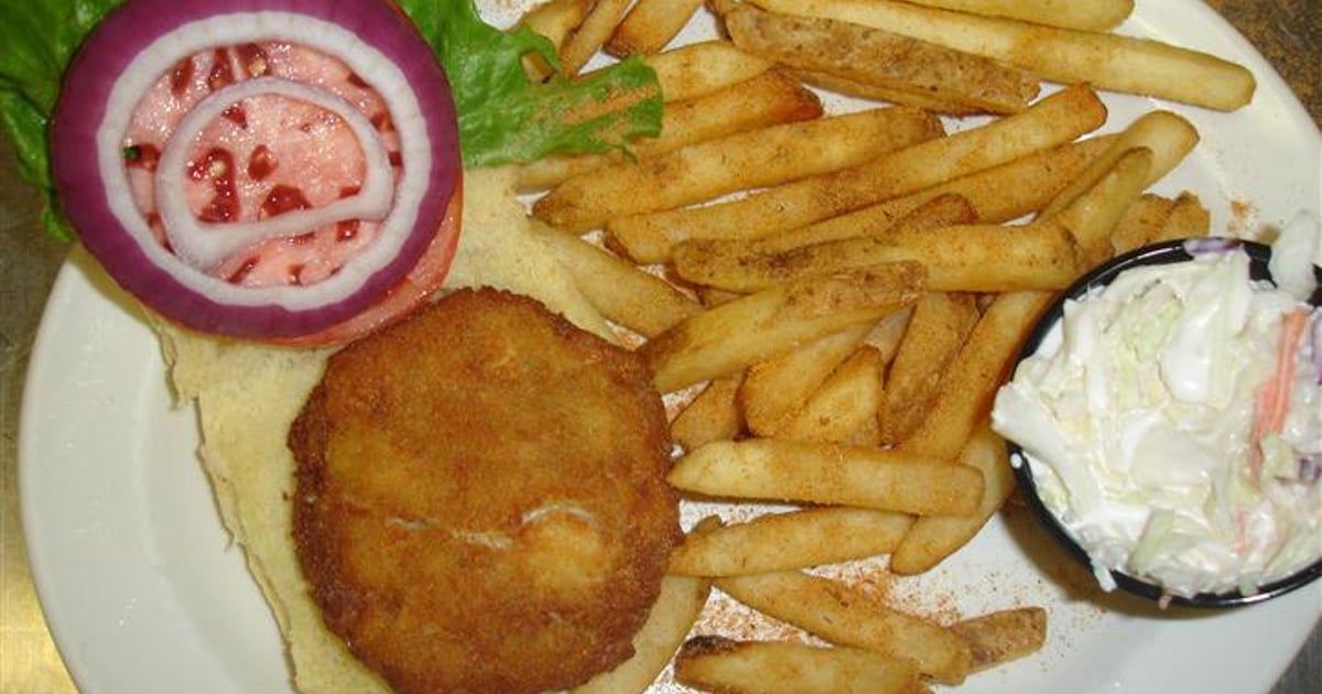 Crab Cake Sandwich - Meding's Seafood - Seafood Restaurant in Milford, DE