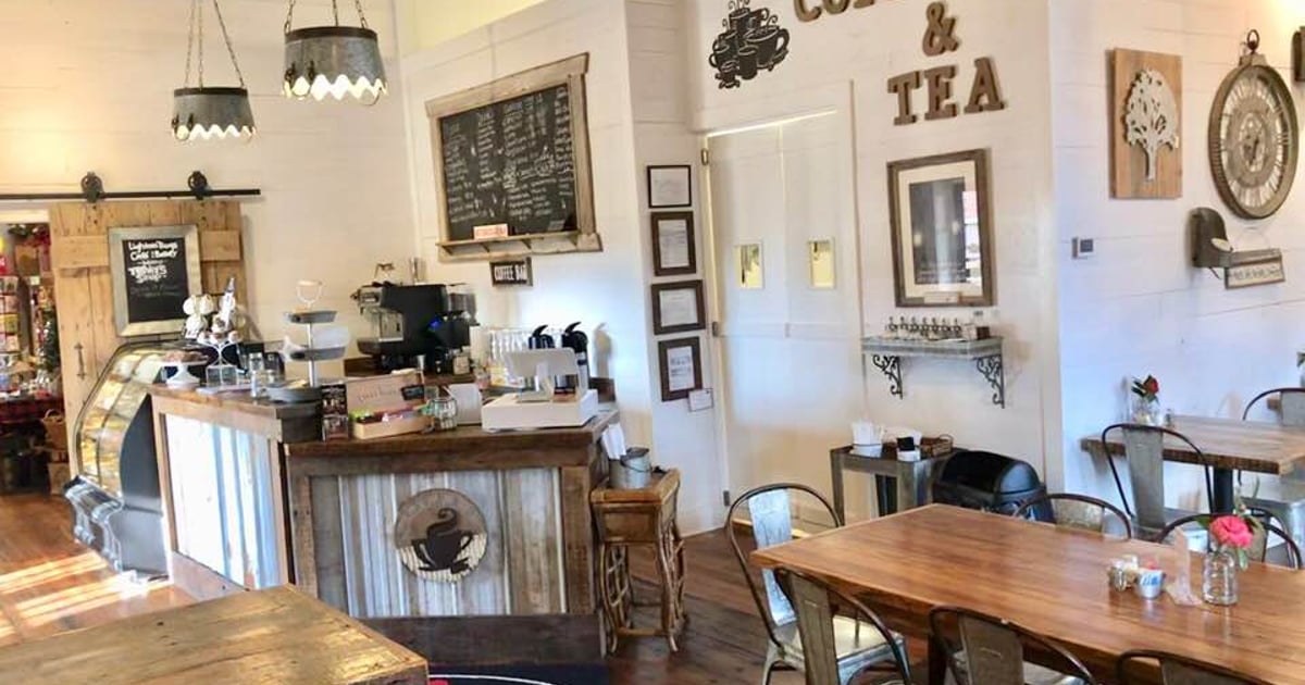 Welcome to Lightnin' Bugs Cafe & Bakery! - Lightnin' Bugs Cafe and ...