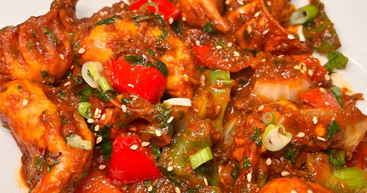 Momo Manchurian Chicken - Noon Mirch Kitchen + Bar