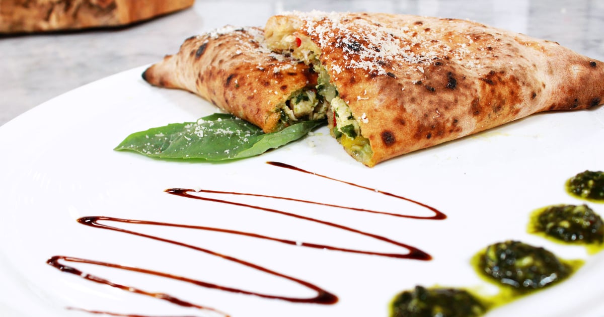 THE CHICKEN PESTO CALZONE - Midici - Italian Restaurant in East ...