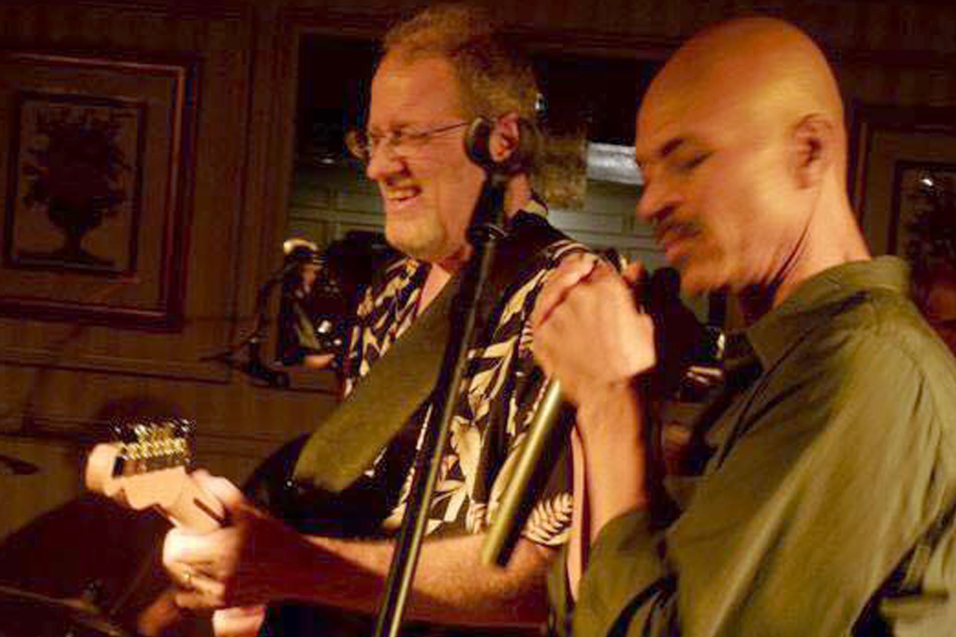 Armand & Bluesology featuring Carter Minor - The Blue Note Grill