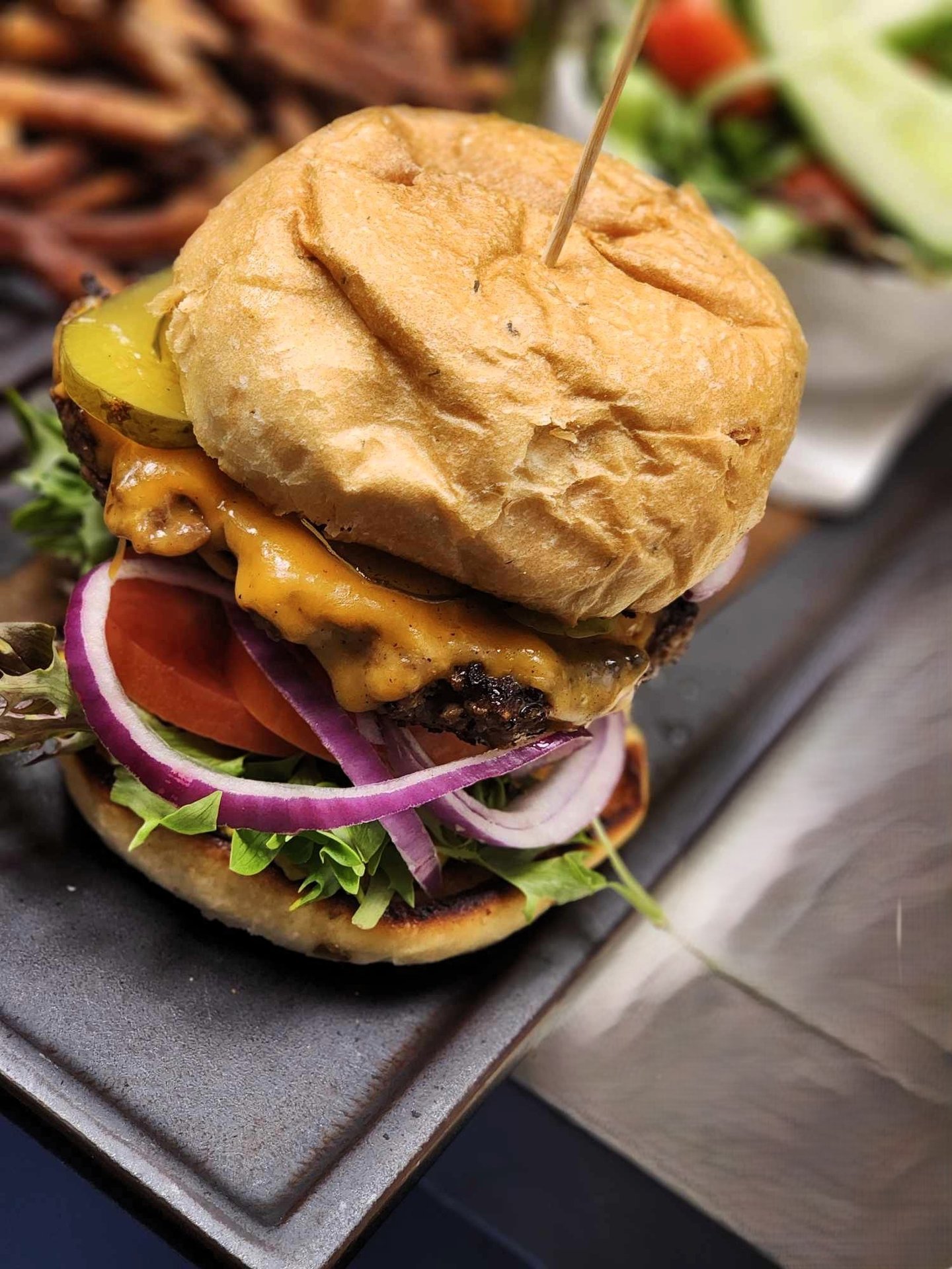 Burger & Sandwich Special - The Bad Alibi - Pub in ON