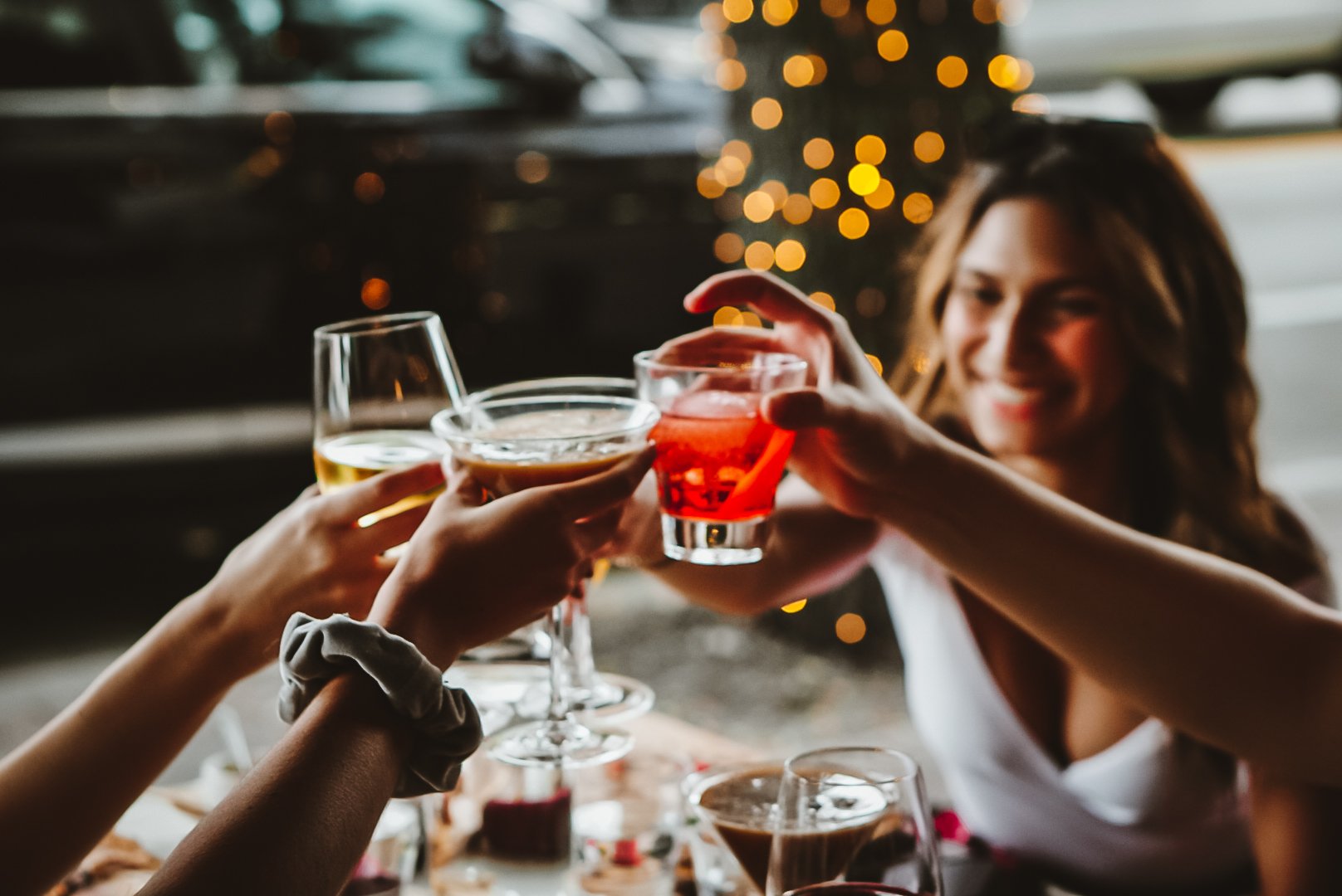 ALL DAY HAPPY HOUR - The Wine Room on Park Avenue - American Restaurant ...