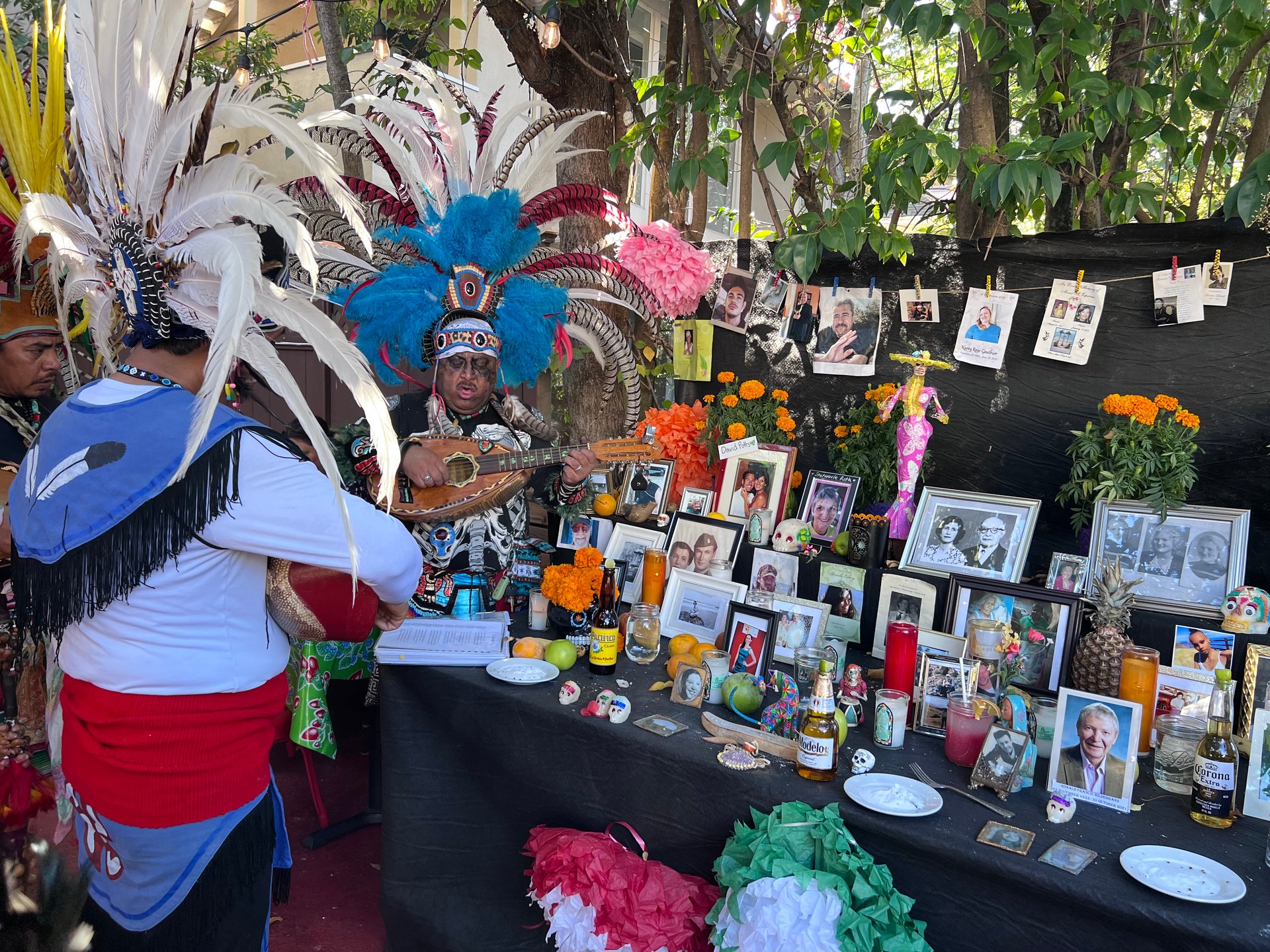 Día De Los Muertos Community Altar - Taco Jane's Restaurant And Bar ...