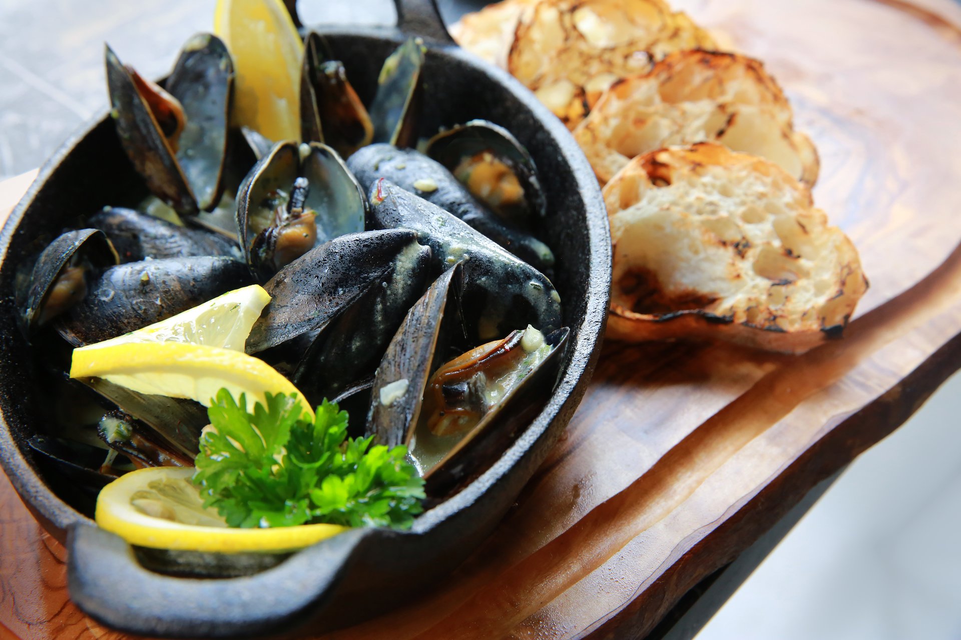 Order Online - Auld Fella - Irish Restaurant in CA