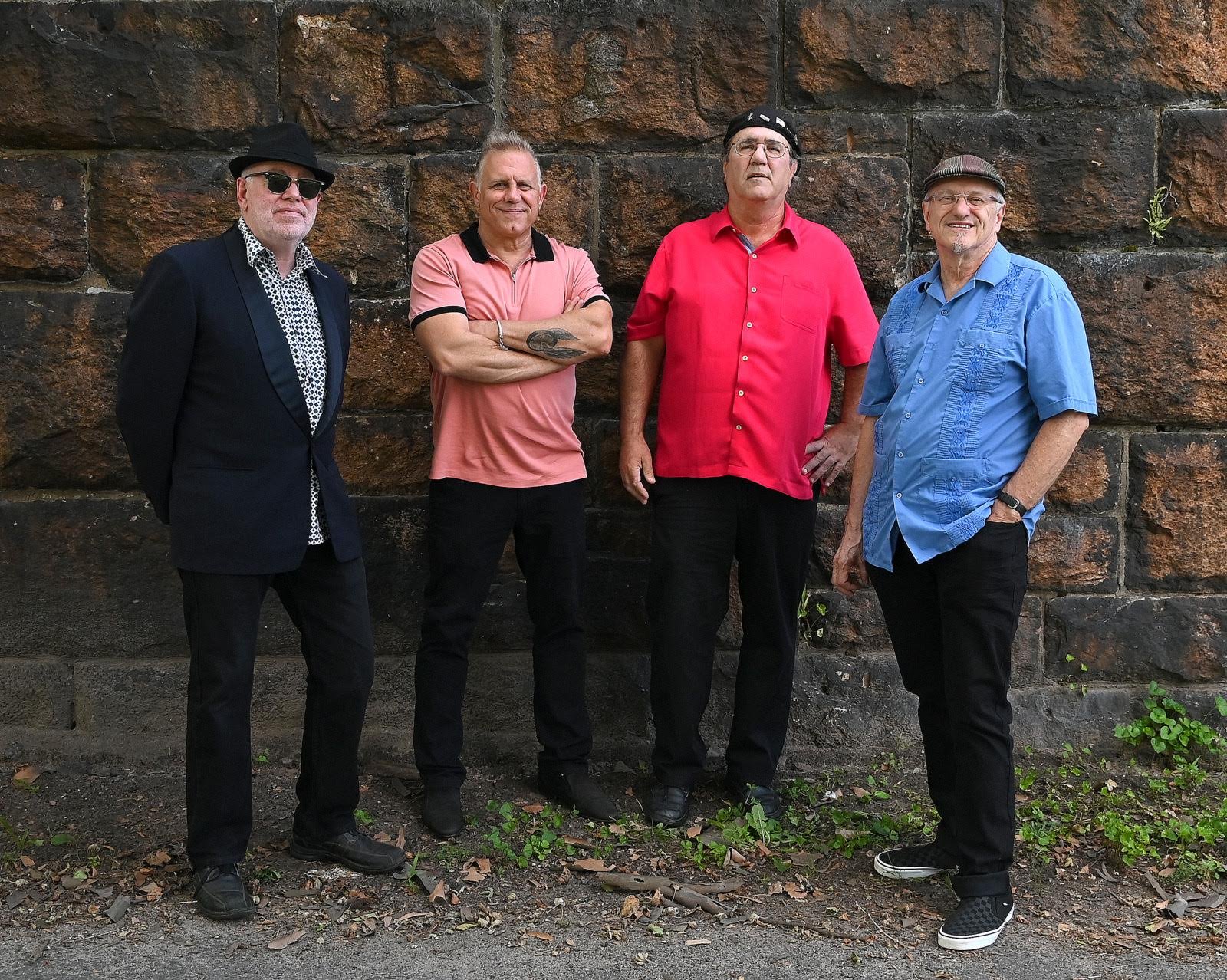 Carl Ricci & 706 Union Ave. Band - The Barn - Restaurant in Groton, CT