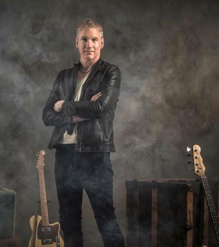 Elliot Lewis - The Barn - Restaurant in Groton, CT