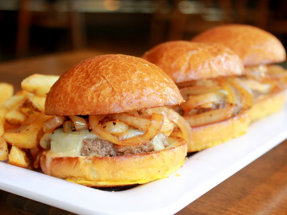 Order Online - Blazing Onion Burger Co. - American Restaurant in WA