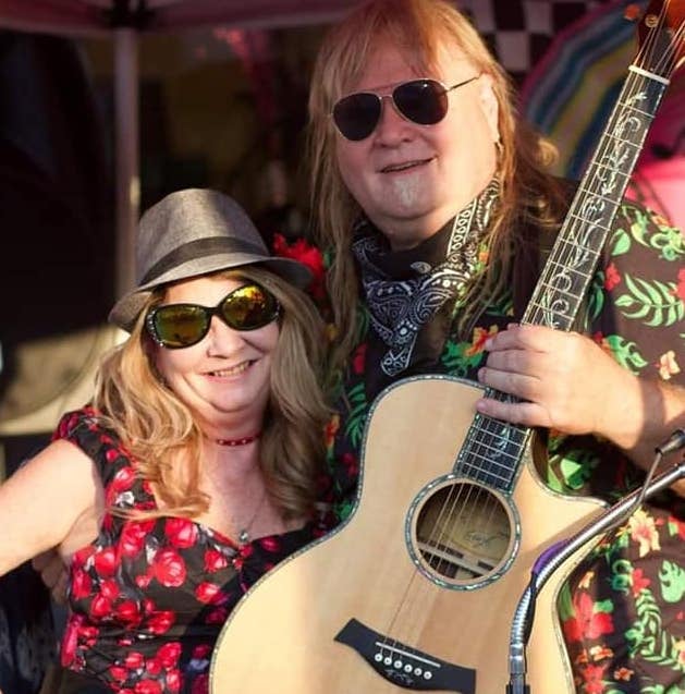 Sheila & Alan Fox - Acoustic - The Back Porch Kilgore