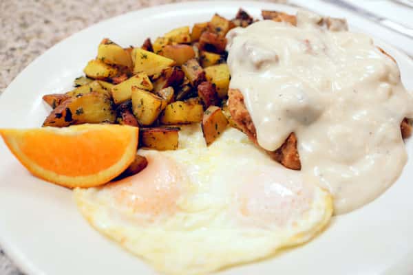 Farm's House Restaurant - American Restaurant in Banning, CA