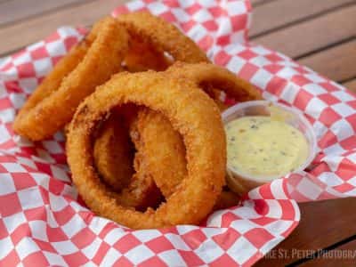 Briar Chapel - Town Hall Burger & Beer - Burger Joint in NC