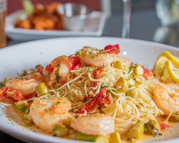 Welly's Restaurant - American Restaurant in MA