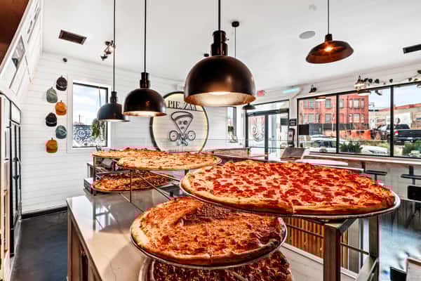 Pizza restaurant store