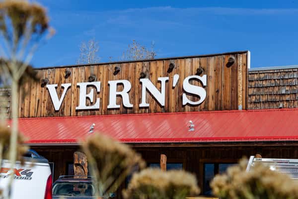 Welcome To Vern's Place - Vern's Place - Home Cooking Restaurant in ...