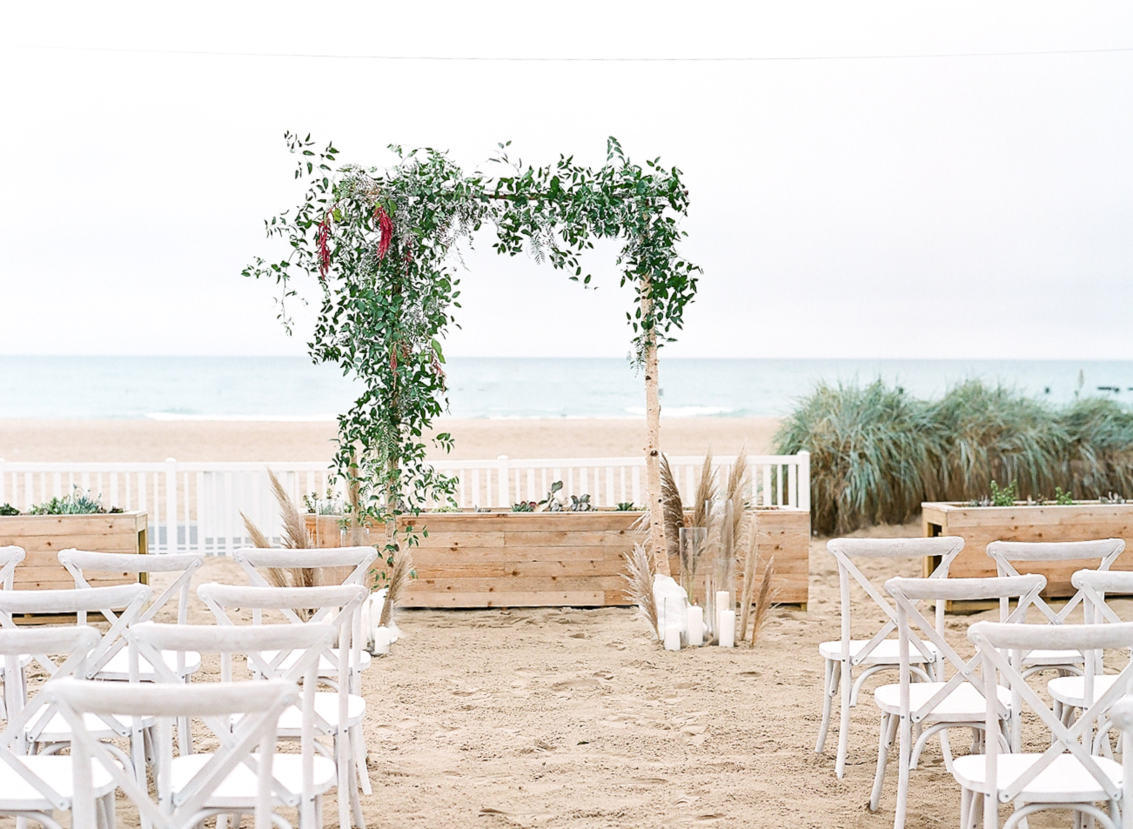 Chicago beach wedding 60 photos - Vianawedding.com